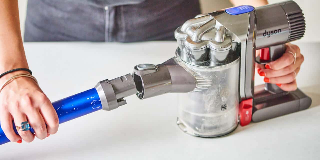 How To Clean Dyson Filter - 9 Easy Steps - FloorCareKits