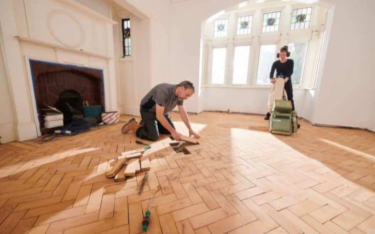 How to Use a Hardwood Floor Buffer (5 Easy Steps)